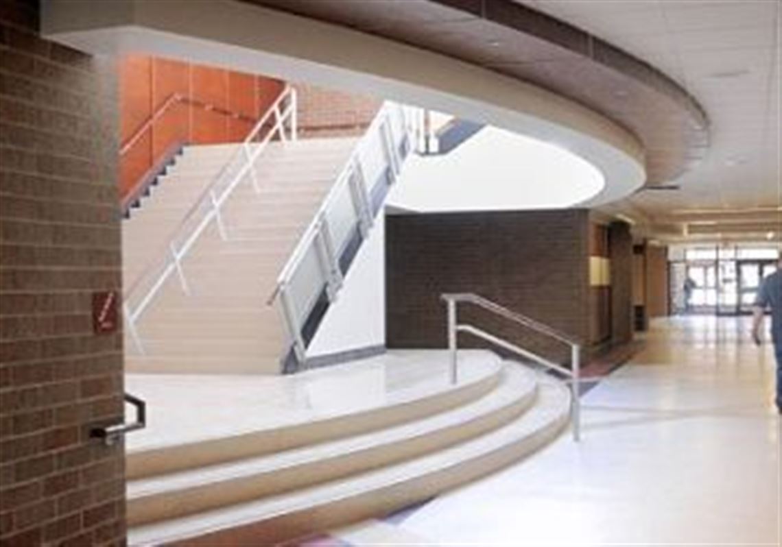 New Moon Area High School opens | Pittsburgh Post-Gazette