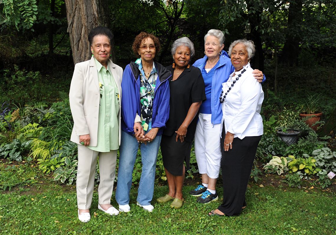 Stoop N' Bend Garden Club approaches its 75th Year | Pittsburgh Post ...