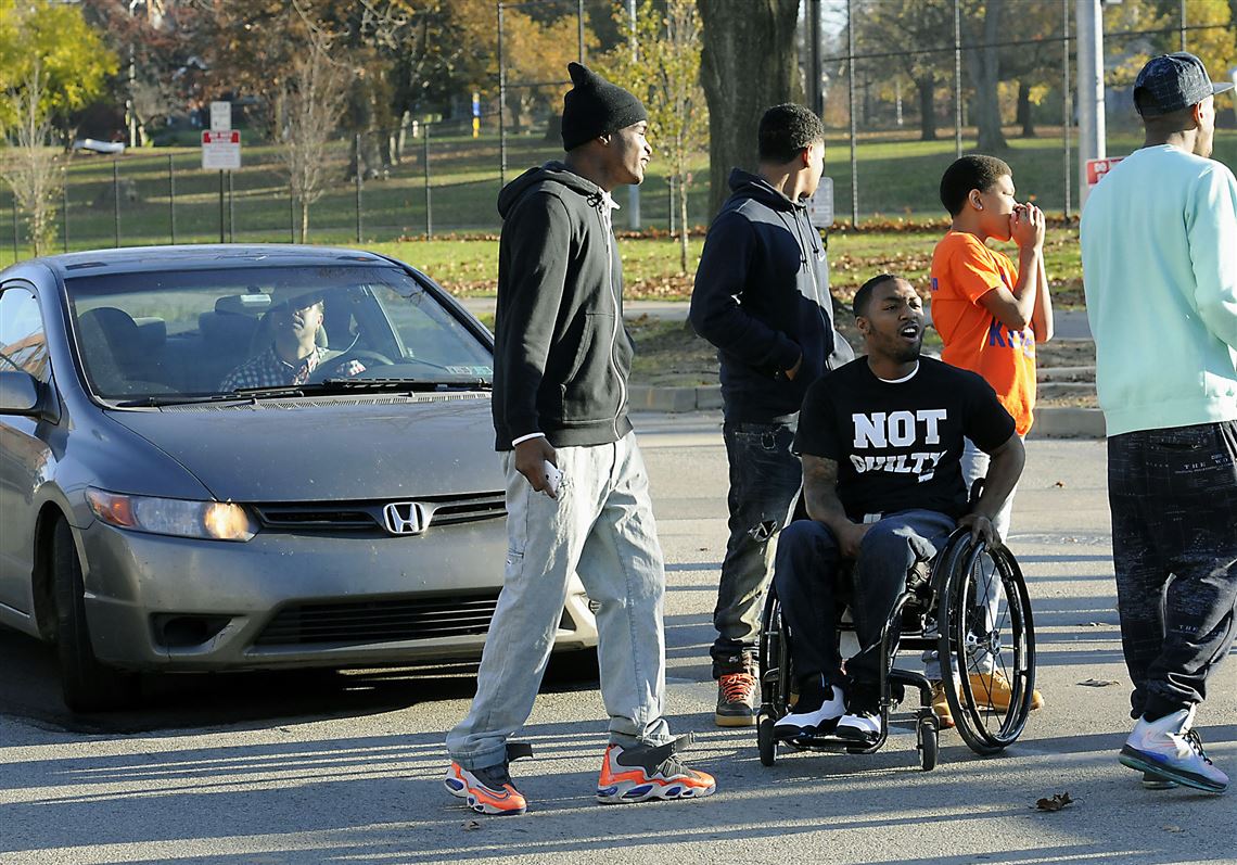 Man shot by Pittsburgh police in traffic stop tells jury why he refused ...