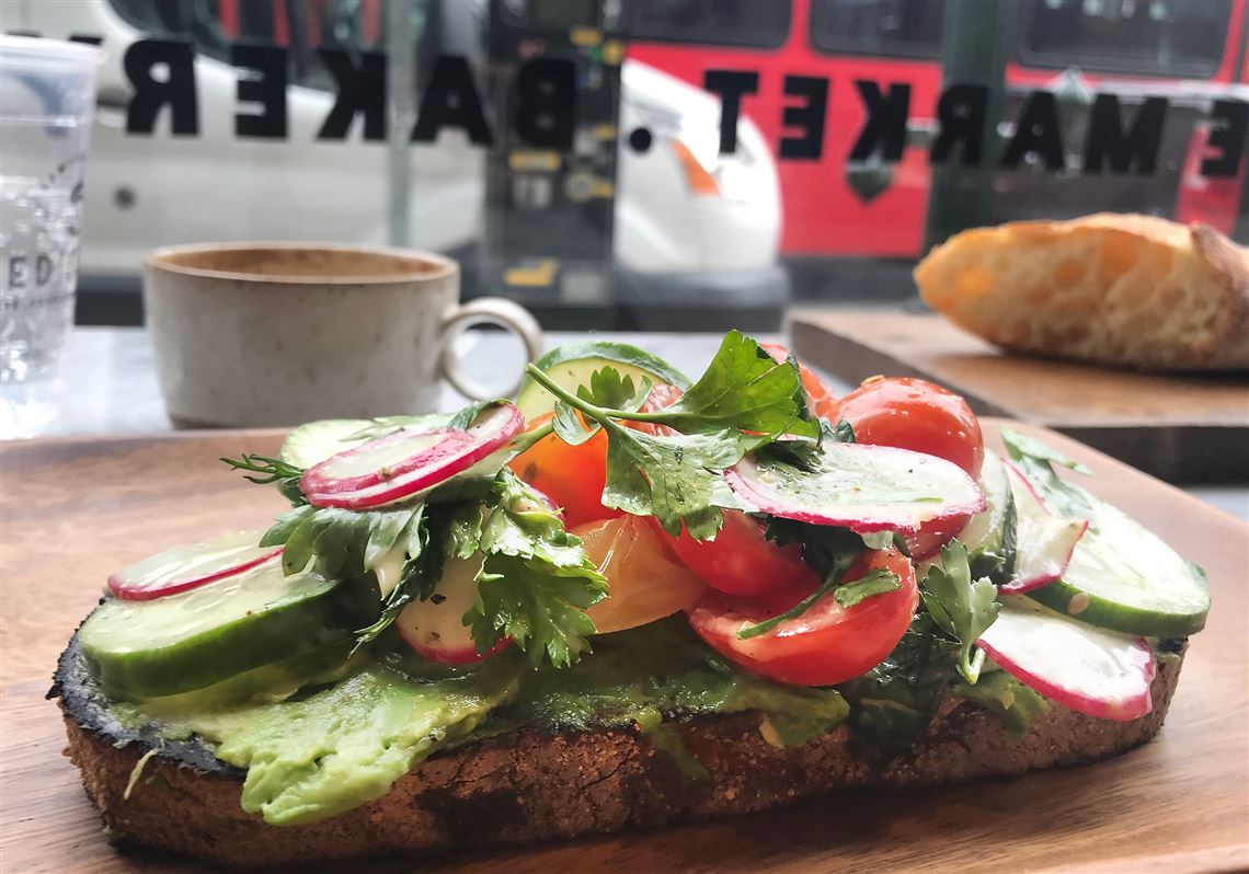 This Sewickley bakery cafe grows its own wheat on 100 acres in Arizona ...