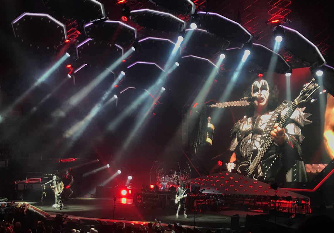 Kiss goes out with a blast in its Pittsburgh farewell show | Pittsburgh ...