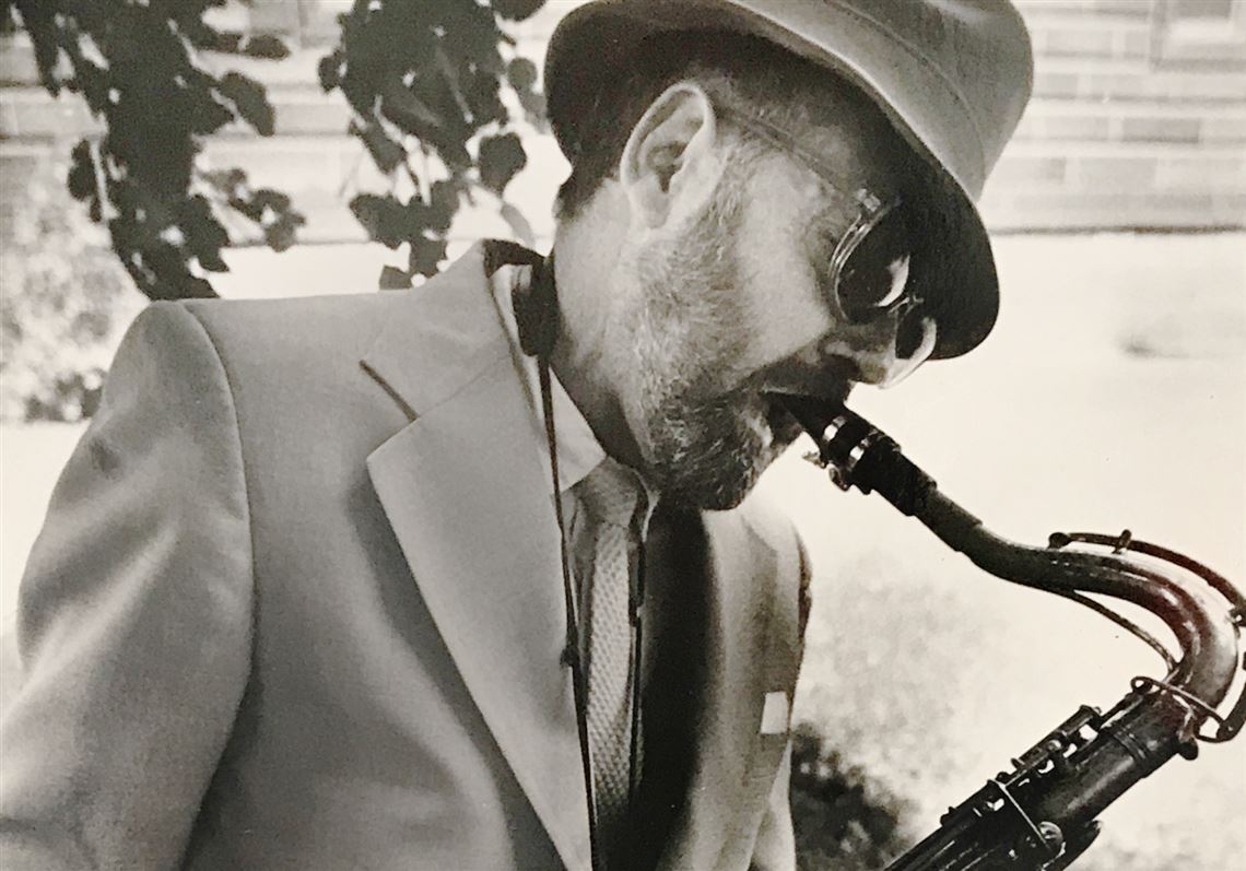Obituary: Charles 'Chuck' Barr / Street musician and artist who stayed ...