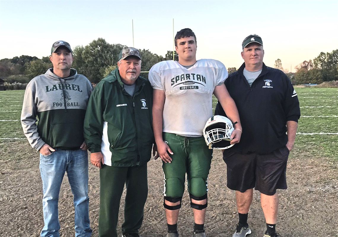 Mitch Miles has dad, uncle and grandpa coaching him at Laurel High ...