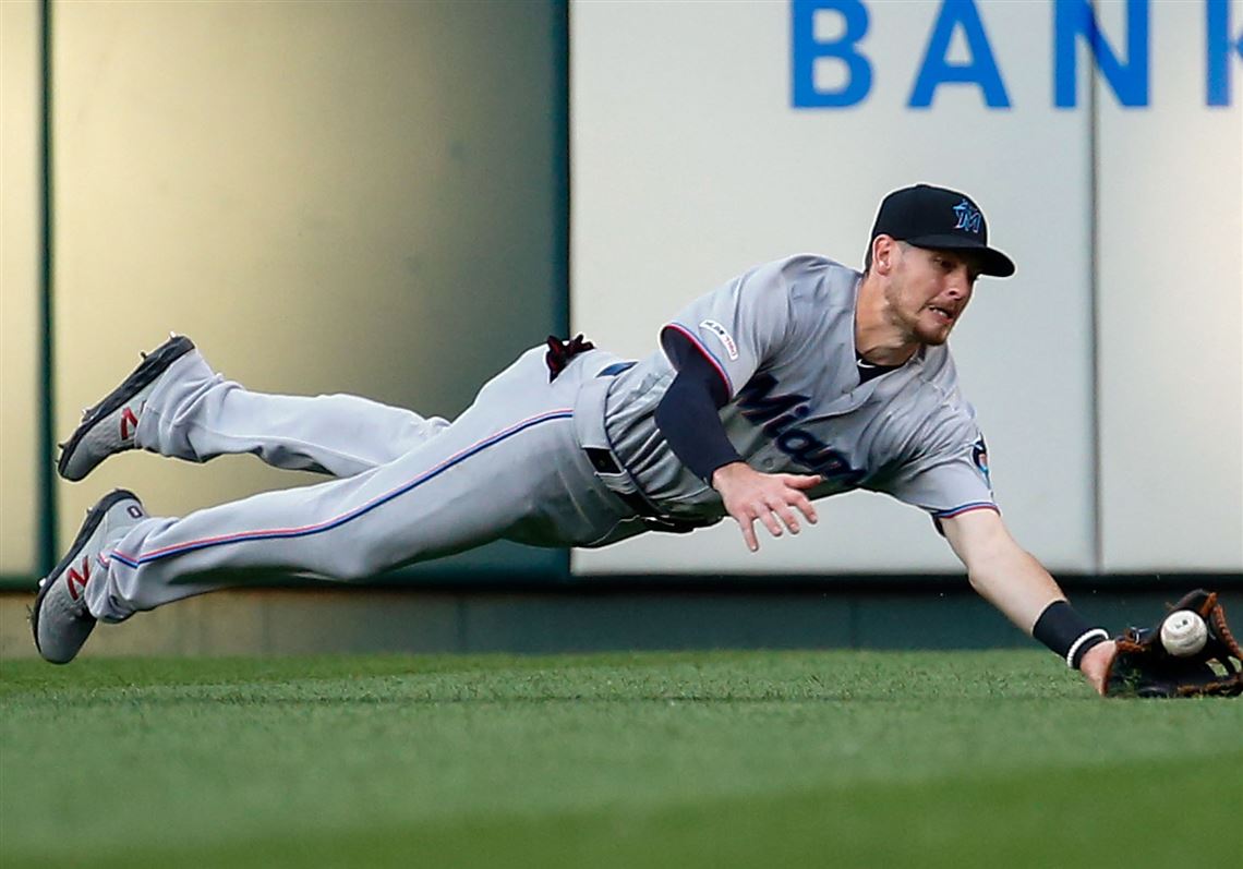 New Pirate JT Riddle on utility role, injuries and Christian Yelich ...