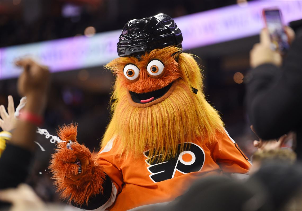 Flyers mascot Gritty cleared of claim he assaulted teenage fan ...