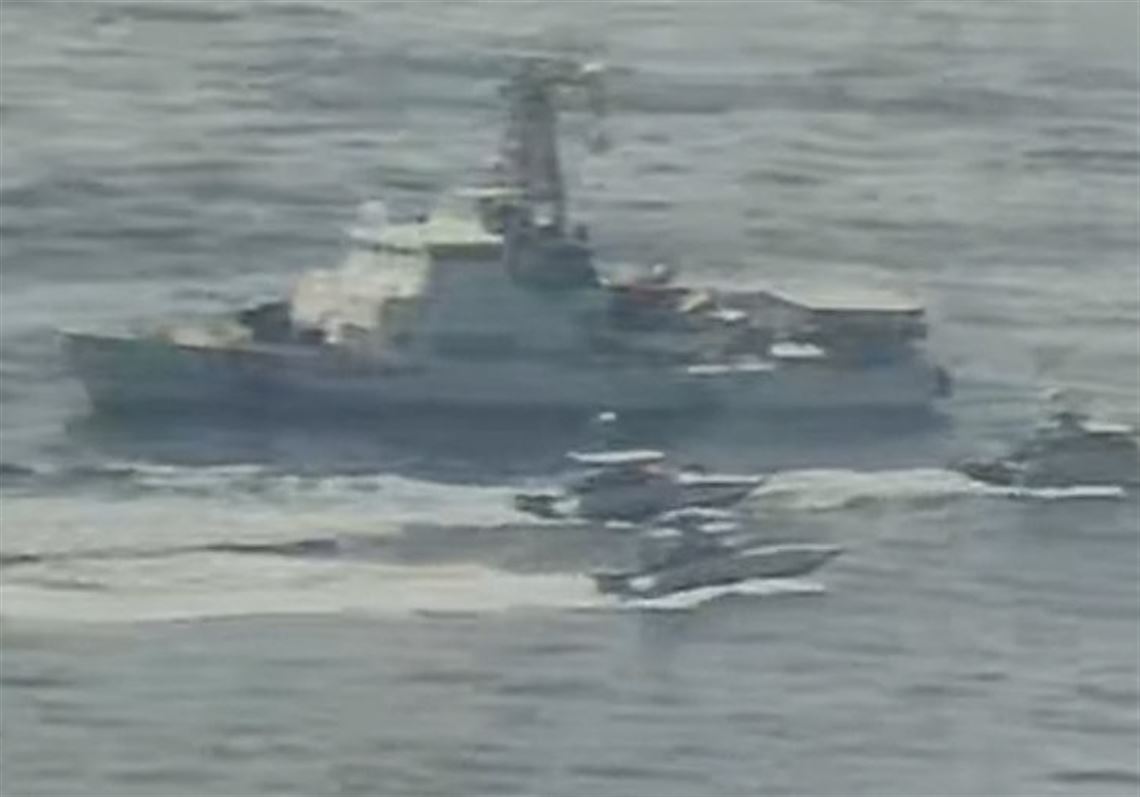 U.S. says Iranian vessels 'harassed' American warships in Arabian sea ...