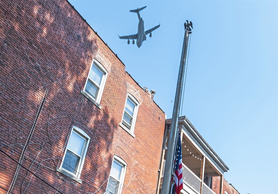 911th Airlift Wing flyover honors health care workers, first responders ...
