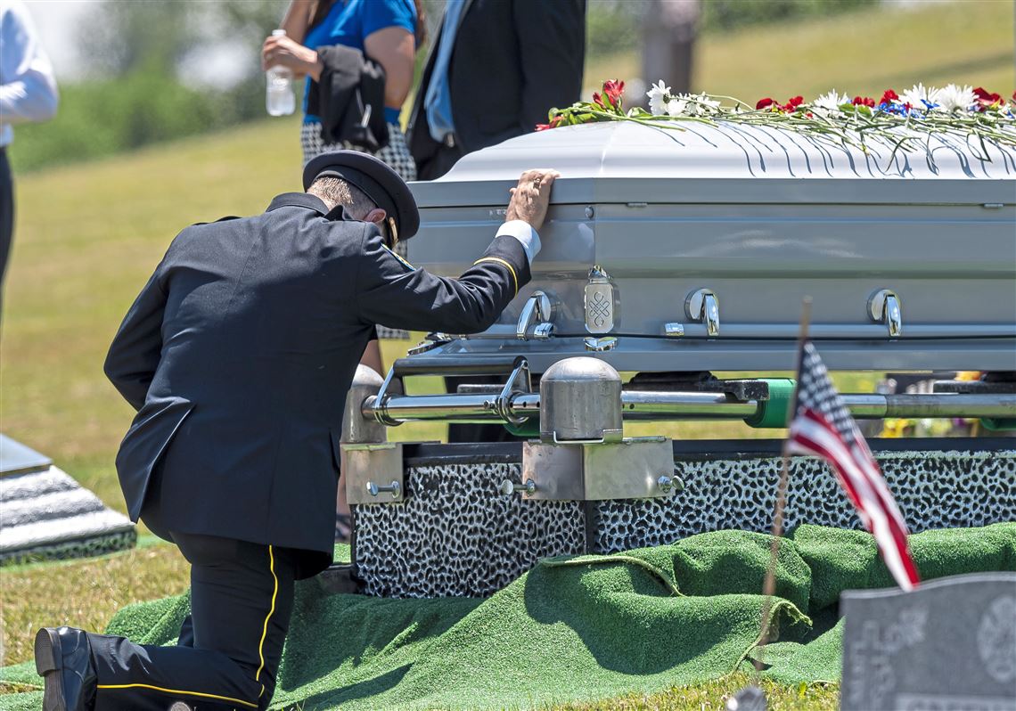 Law enforcement, community gather at funeral for Jefferson Hills police ...