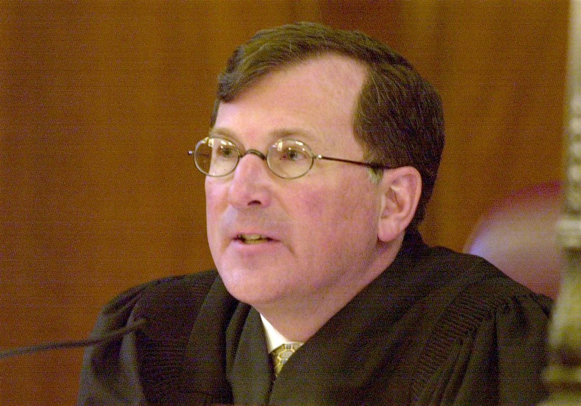 Courthouse lobby to be named in honor of circuit court Judge D. Brooks ...
