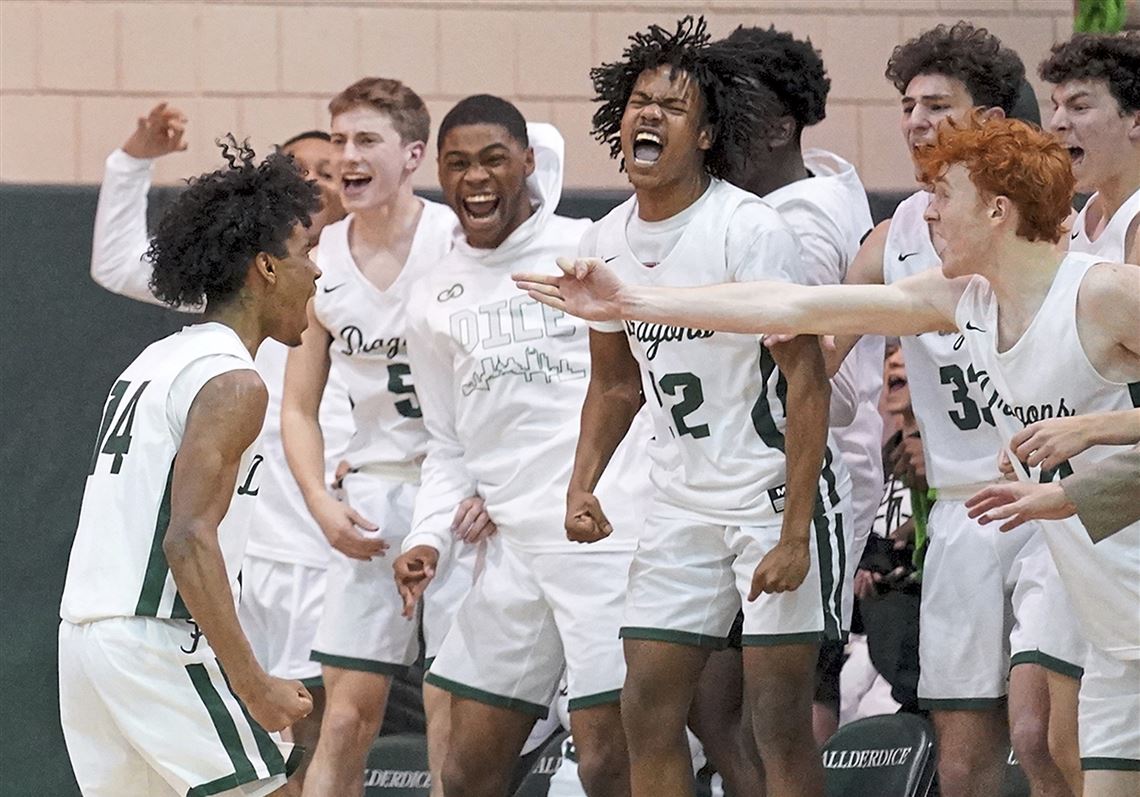 Former Central Catholic player Mike Quigley comes up big, helps ...