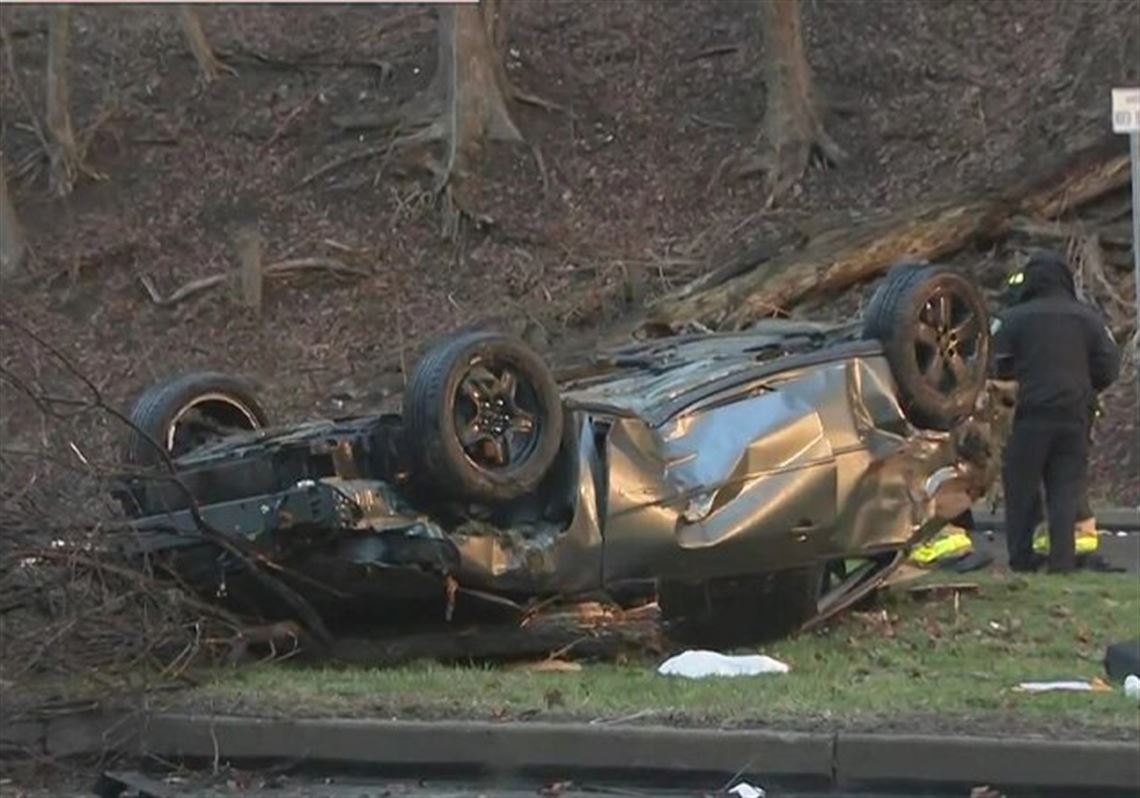 Two people critically injured in Forest Hills rollover car crash ...