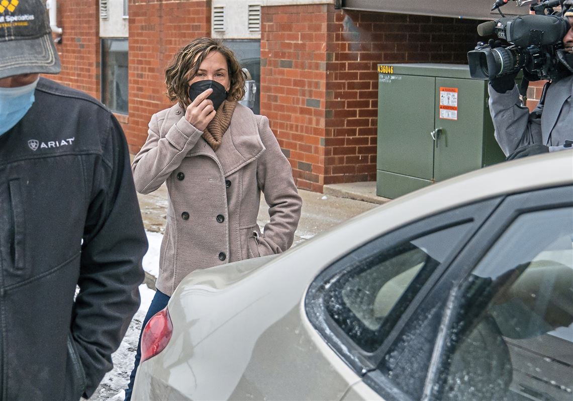 Feds now want ‘pink hat lady’ from Western Pa. confined to home pending ...