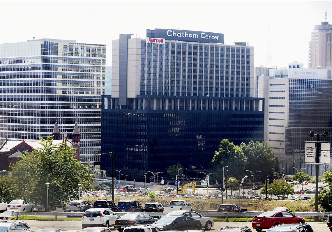 Chatham Center apartment complex hits the market | Pittsburgh Post-Gazette