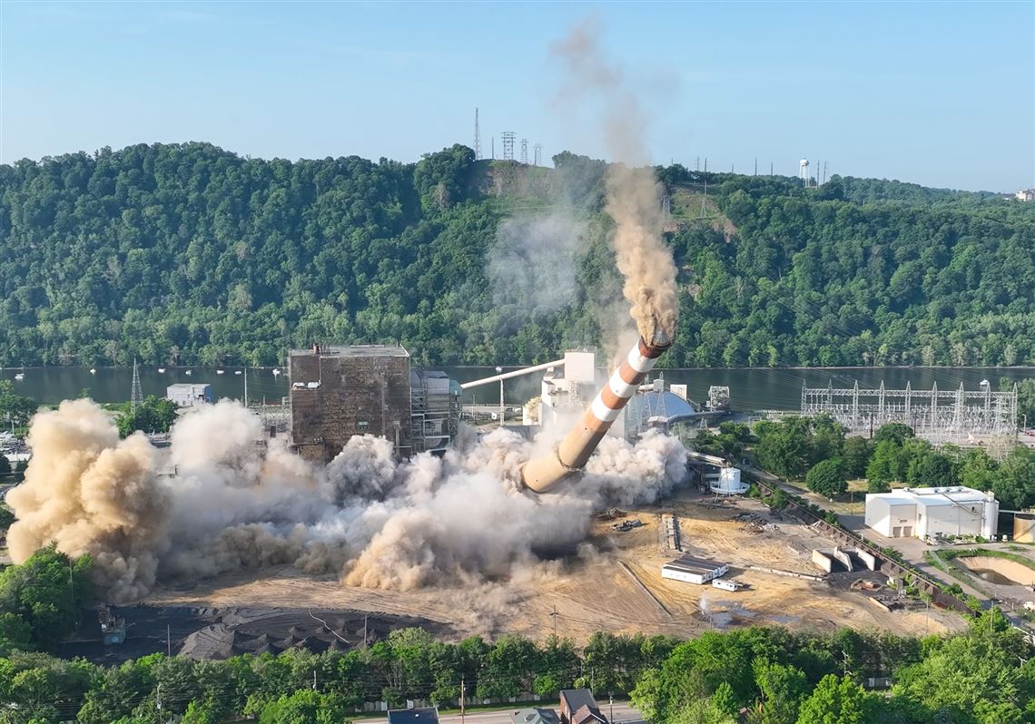 Out with a bang: Cheswick power plant towers come crashing down in Springdale | Pittsburgh Post ...