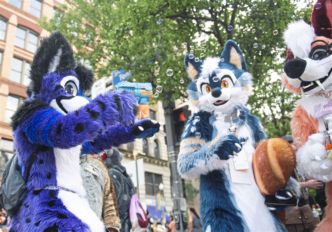 'Be silly with us!': A little smoke can't stop furries from flocking to ...