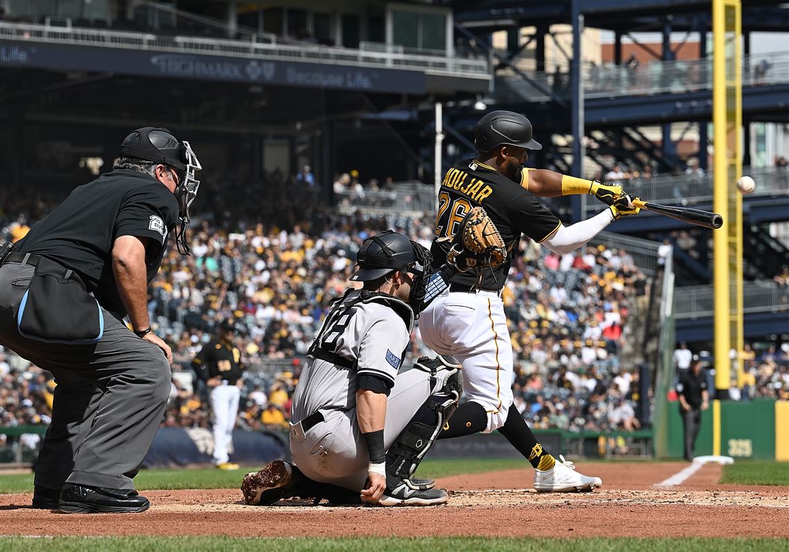 Fortuitous bounce helps Pirates salvage series finale to earn 70th win ...