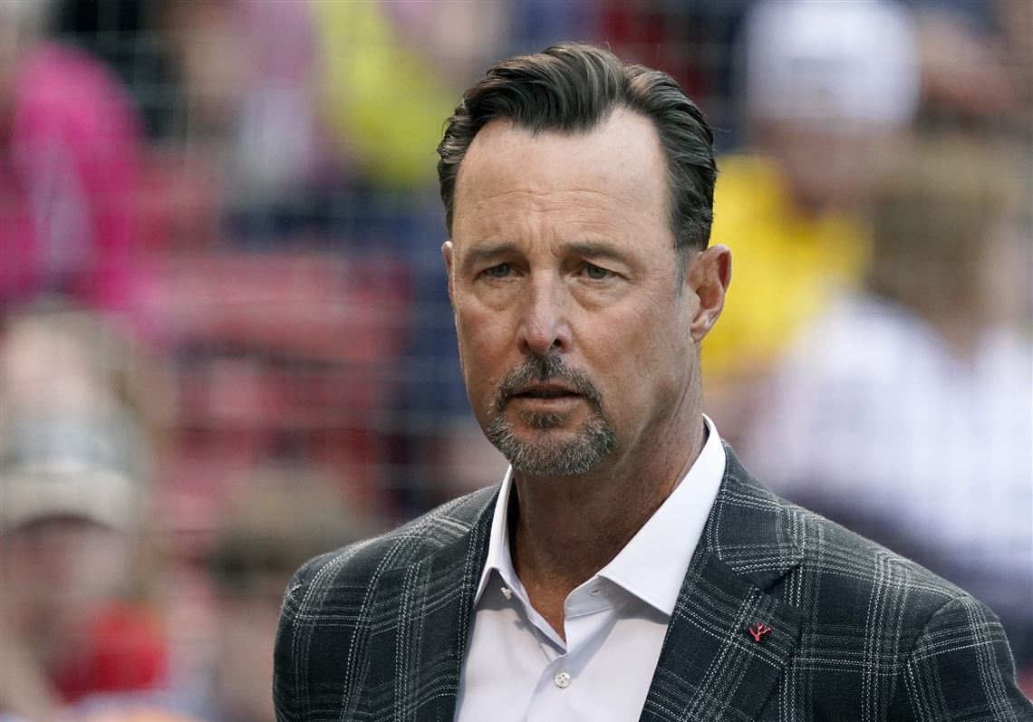 Tim Wakefield, former Pirates knuckleball pitcher who revived his ...