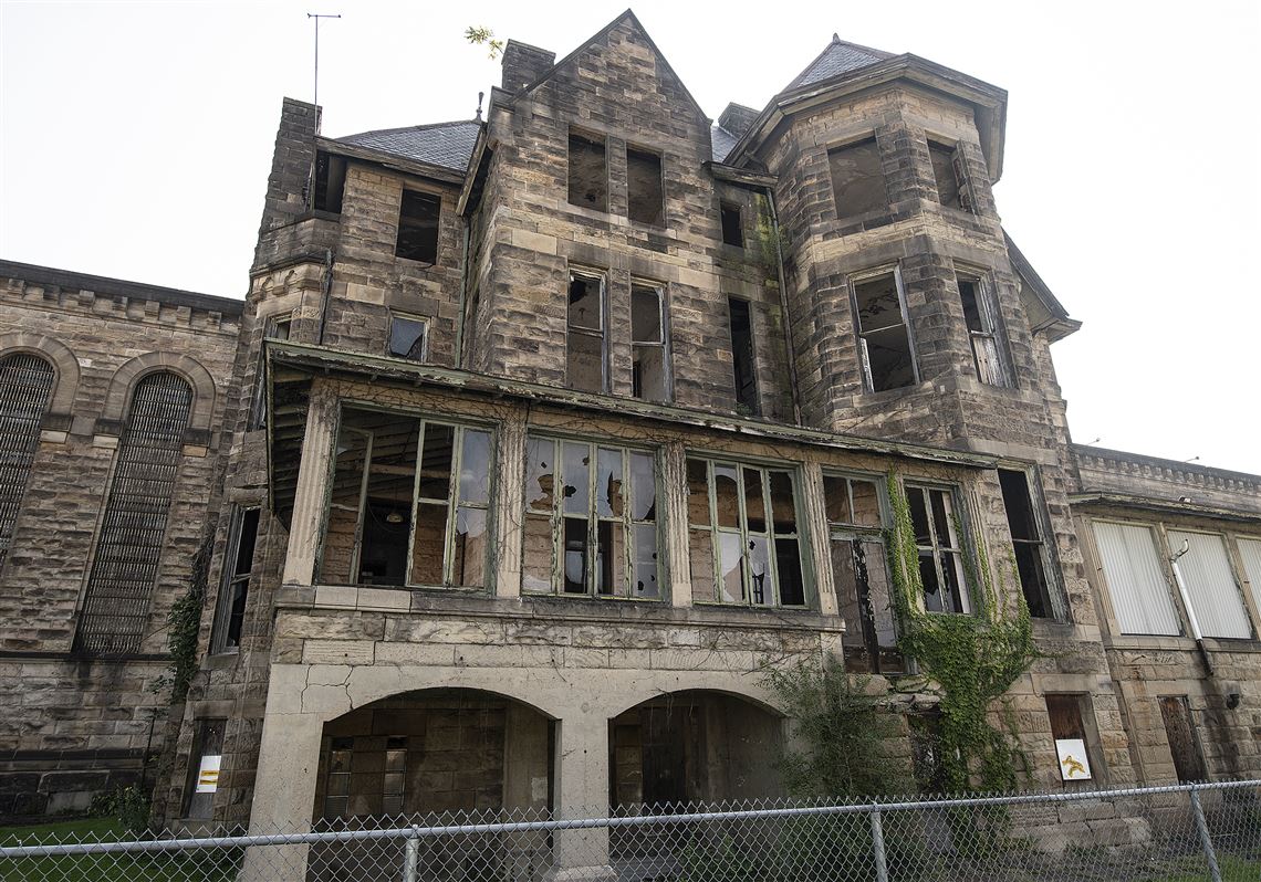 Solitary confinement: Retired developer wants to turn part of Western ...