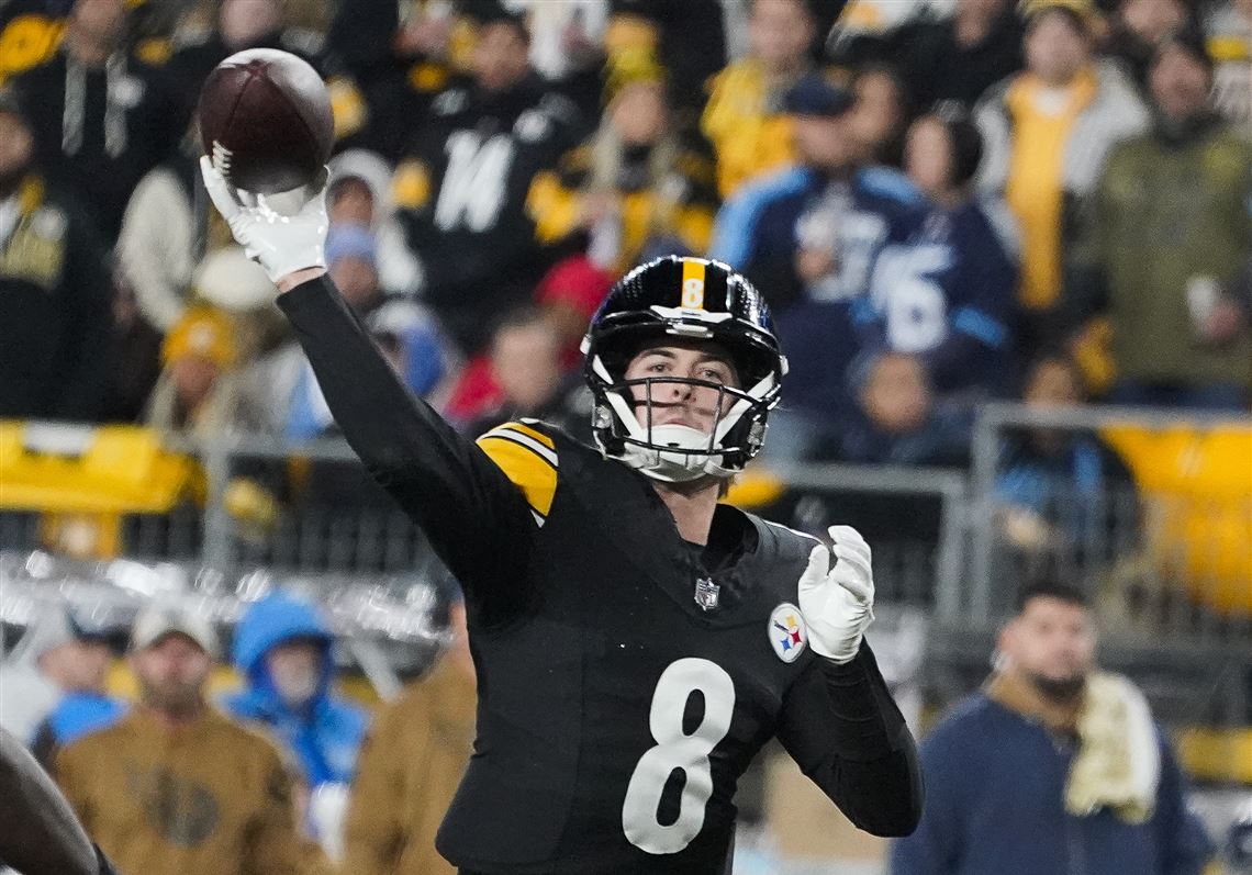 WATCH: Are Steelers' Kenny Pickett and Packers' Jordan Love in same ...