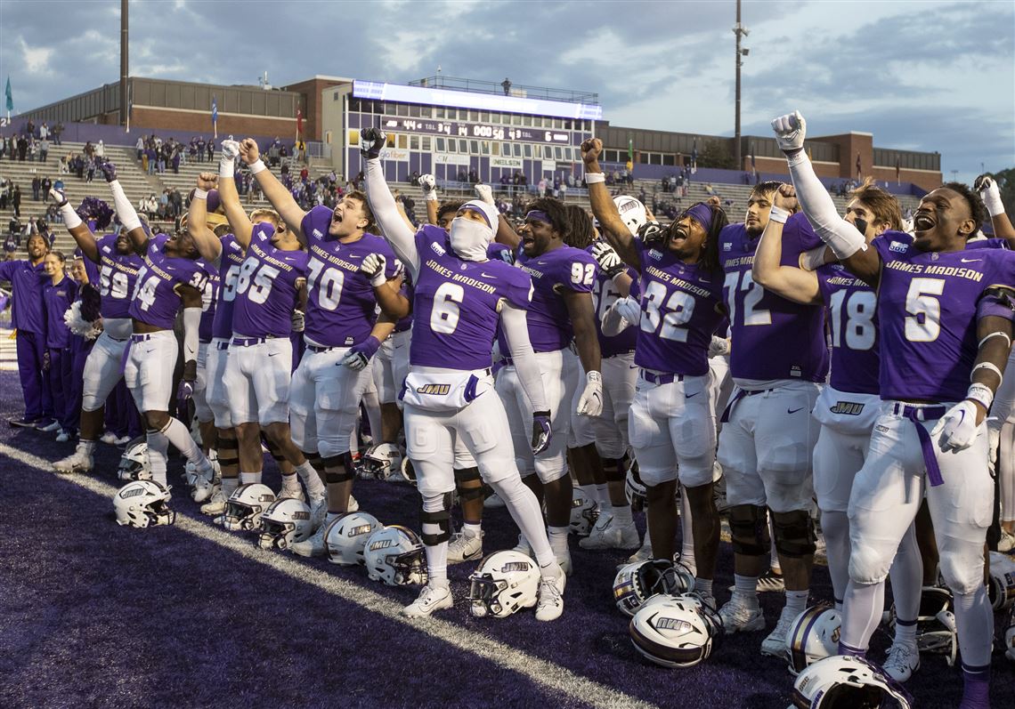 Pittsburgh native Curt Cignetti has James Madison rolling during ...