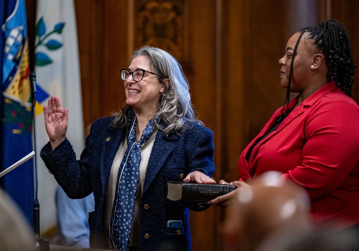 Pittsburgh City Council brings in new members, taps Lavelle as ...