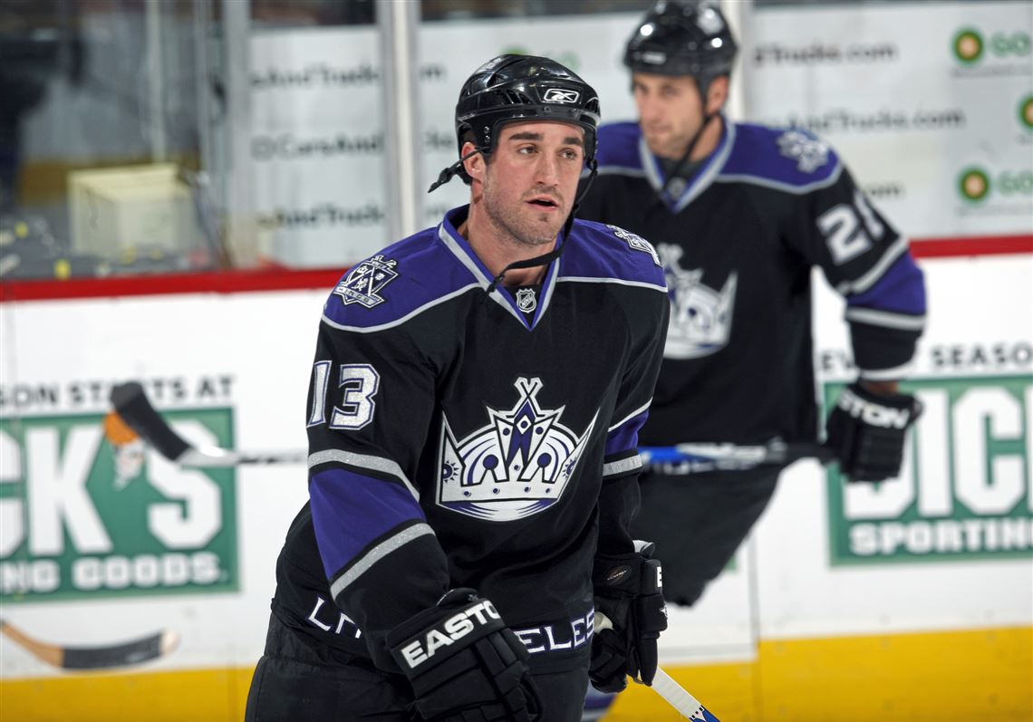 High school hockey notebook: Former NHL player John Zeiler has Thomas ...