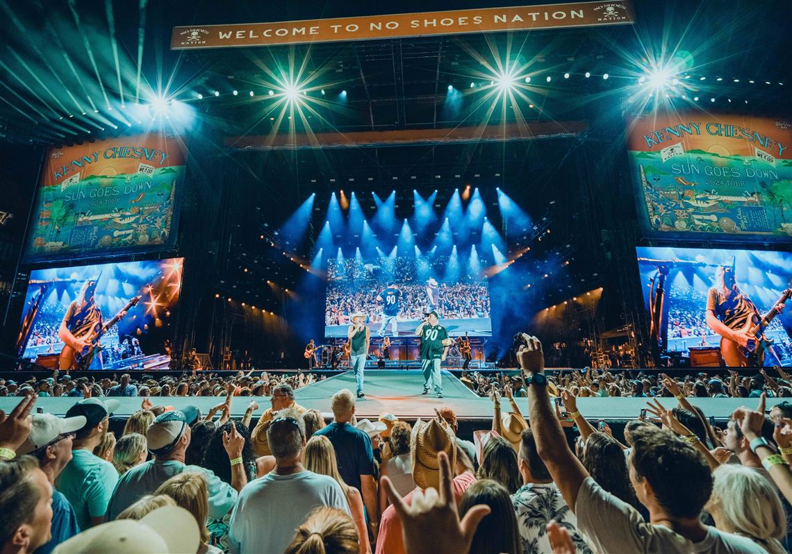 Review: Kenny Chesney, Zac Brown, Steelers QB Russell Wilson party in ...