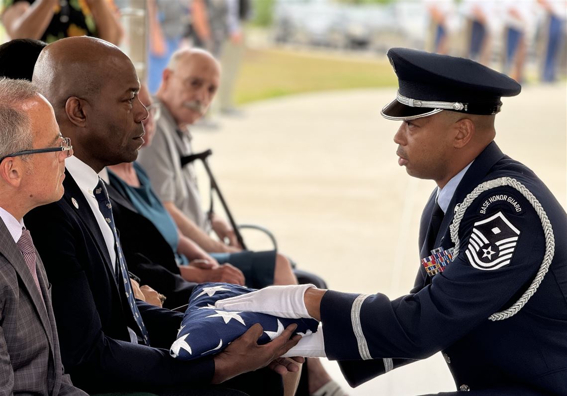 Pitt icon Bobby Grier remembered at memorial service | Pittsburgh Post ...