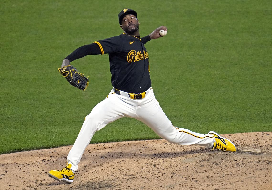 Off The Bat: Aroldis Chapman stands tall as Pirates bullpen crumbles ...