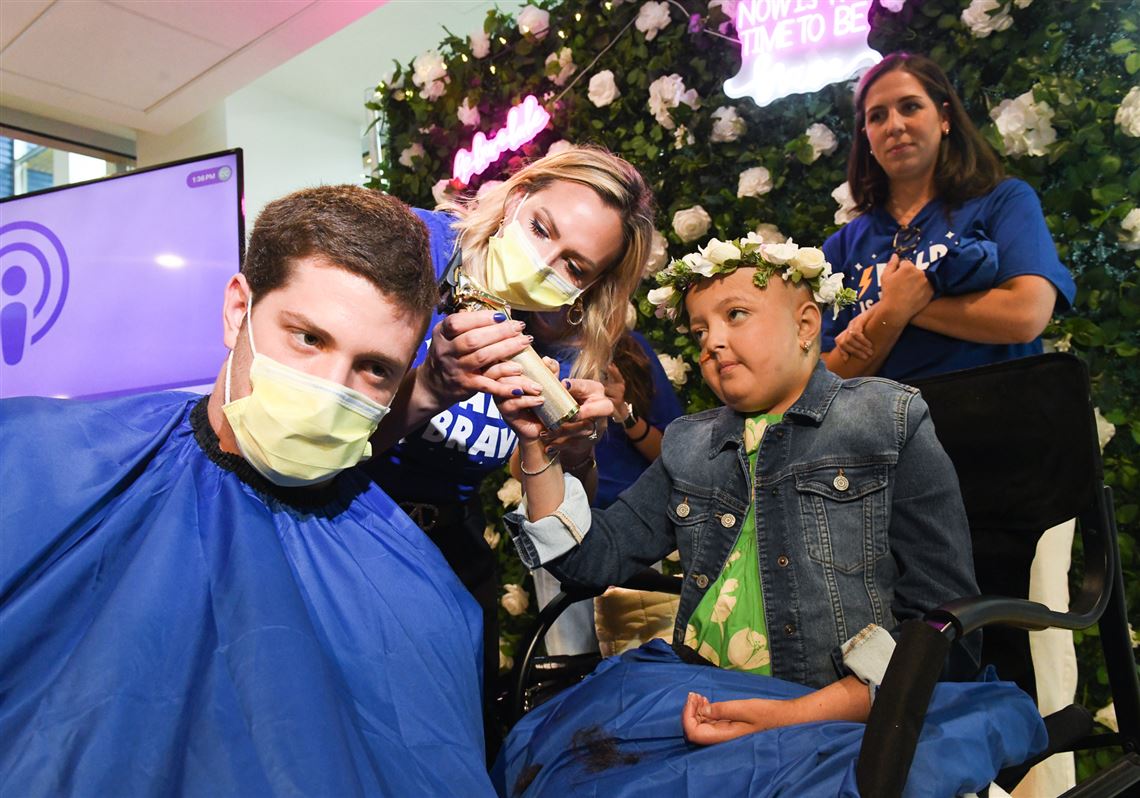 Pitt's Eli Holstein shaves head in solidarity with Children's Hospital ...